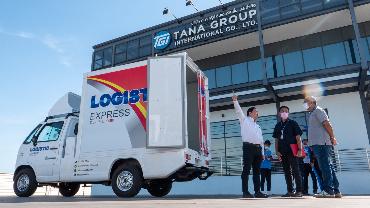 Inter Express Logistics ได้รับมอบรถกระบะพลังงานไฟฟ้า เพื่อทดสอบการใช้ ...