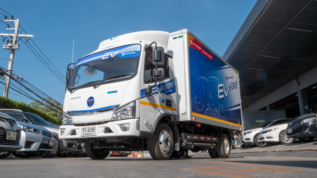 มุ่งหน้าทดสอบรถไฟฟ้าต่อเนื่อง Inter Express รับมอบรถบรรทุก 6 ล้อจาก ...